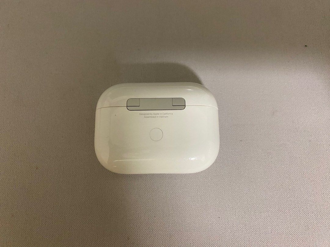 Airpods Pro magsafe gen 1, Audio, Earphones on Carousell