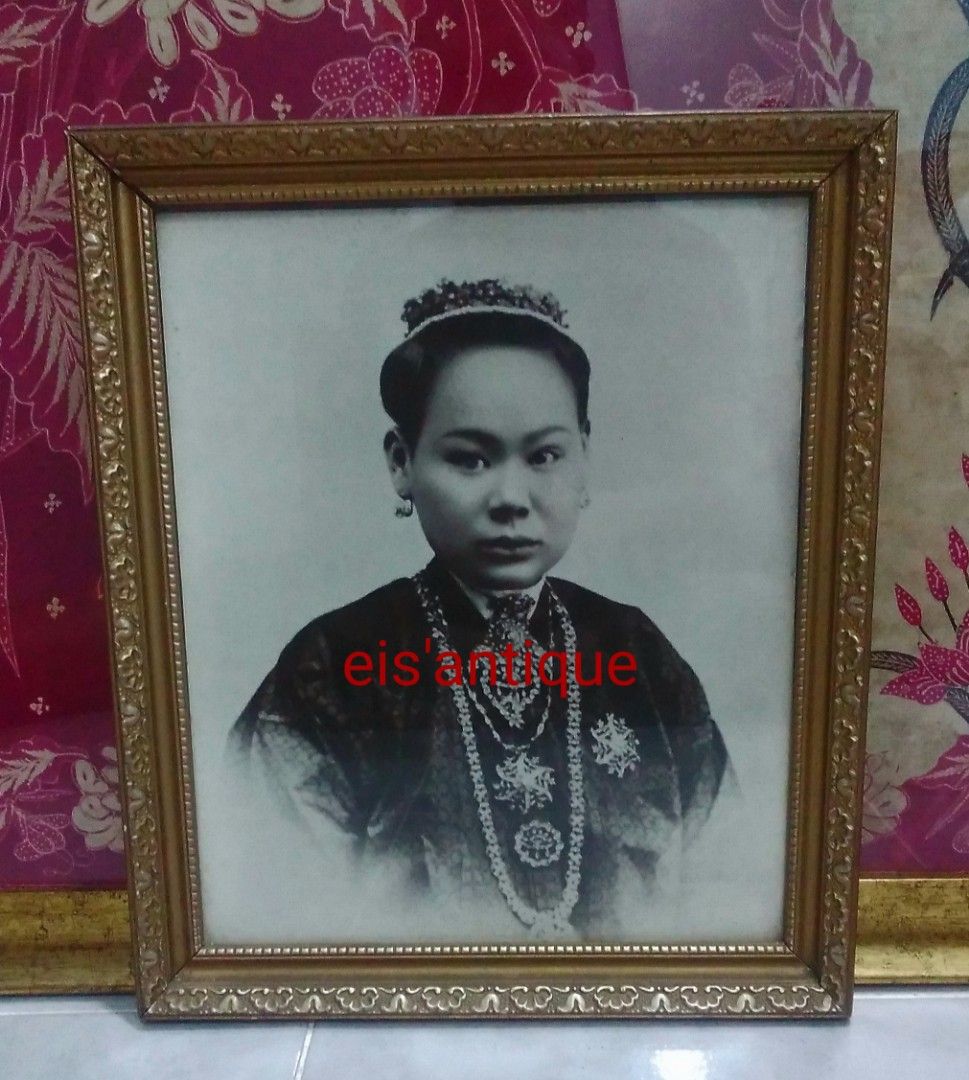 Antik original baba nyonya peranakan photo, Hobbies & Toys, Collectibles & Memorabilia, Vintage ...
