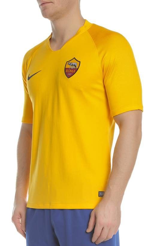 AS Roma Training Shirt, Men's Fashion, Activewear on Carousell