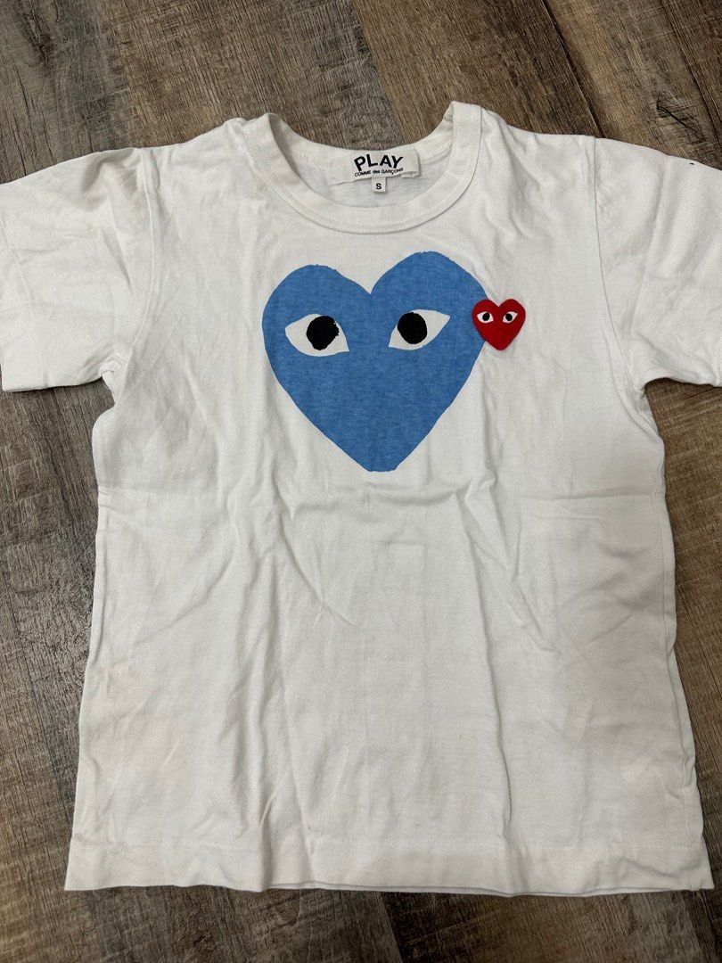 Authentic CDG Play Tee, Women's Fashion, Tops, Shirts on Carousell
