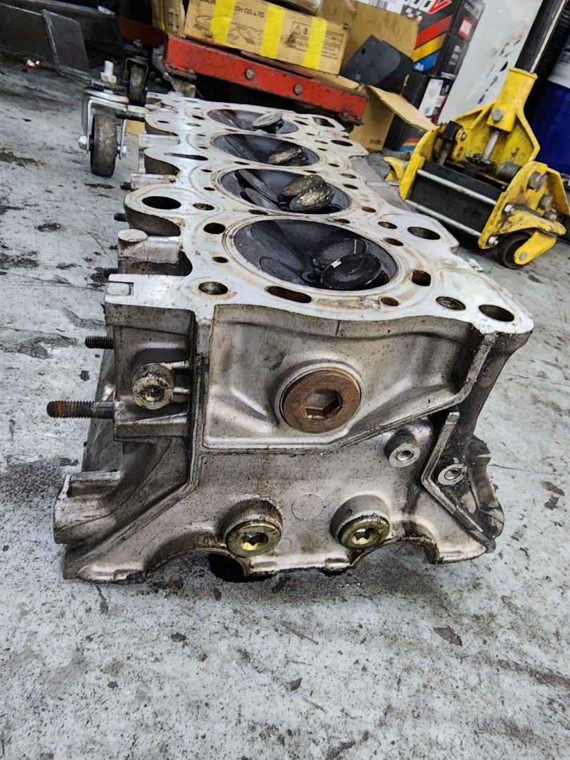 B18C Type R Cylinder Head, Car Accessories, Accessories on Carousell