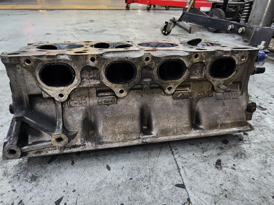 B18C Type R Cylinder Head, Car Accessories, Accessories on Carousell