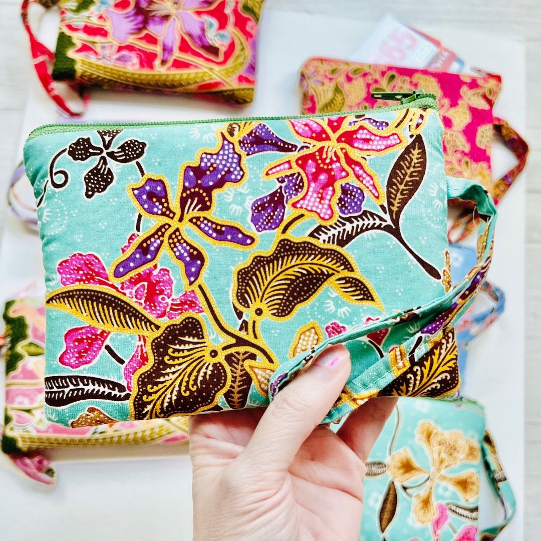 Batik Wristlet Handmade in Singapore, Hobbies & Toys, Stationery ...