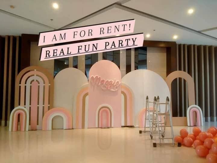 Venue Setup Backdrop Butterflies, Flowers & Boho Themed Backdrop ...