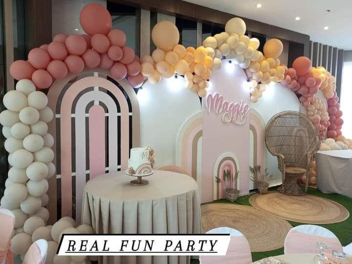 Venue Setup Backdrop Butterflies, Flowers & Boho Themed Backdrop ...