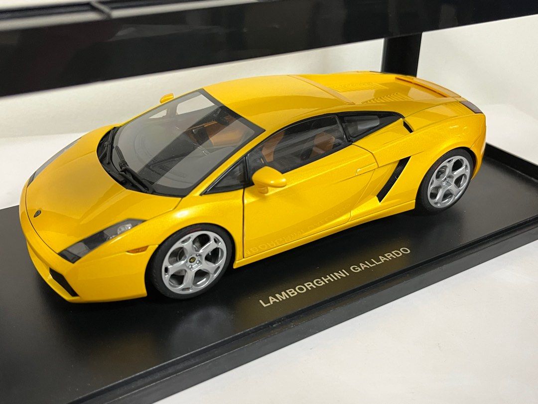 BUNDLE AUTOart Lamborghini Murcielago LP670-4 SV + Gallardo Coupe 1/18 ...