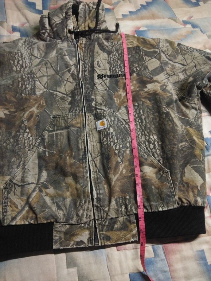 Carhartt real tree jacket, Men's Fashion, Coats, Jackets and Outerwear ...