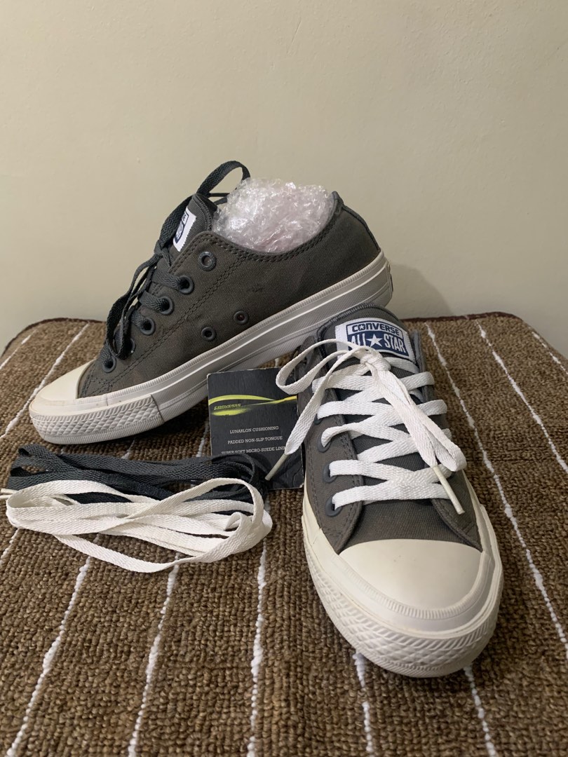 Converse shoes, Women's Fashion, Footwear, Sneakers on Carousell