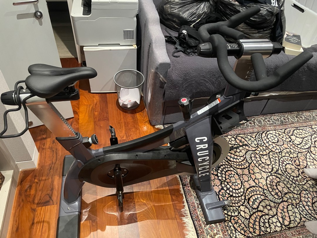 CRU CYCLE Exercise Bike, Sports Equipment, Exercise & Fitness, Cardio ...