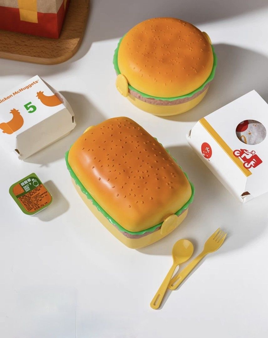 [BUY 3 GET 1 FREE] Cute burger design bento lunch box, Furniture & Home ...
