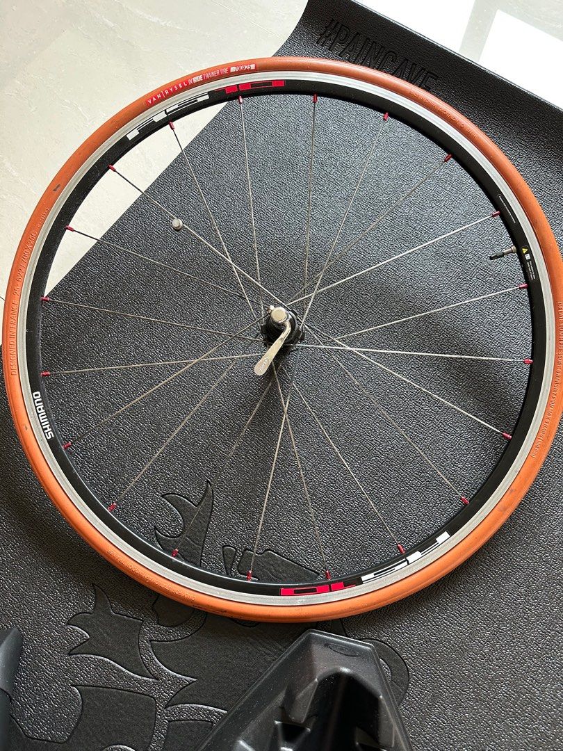 CycleOps jet fluid pro turbo trainer with riser block, Sports Equipment ...