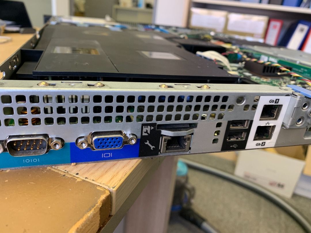 Dell PowerEdge R410 Server, 電腦＆科技, 商務用科技產品 - Carousell
