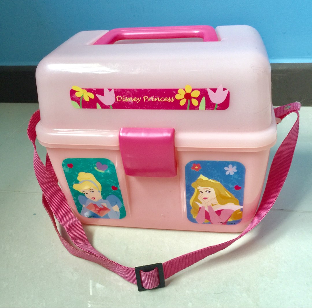 Disney Princess Carry Or Sling Snack Box, Babies & Kids, Babies & Kids ...