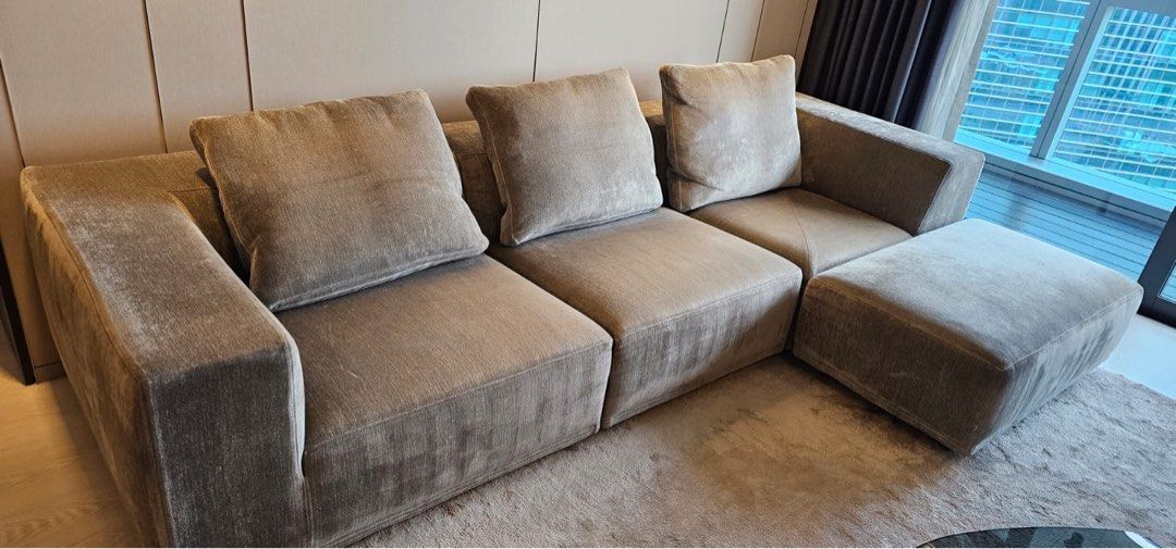 Eilersen Baseline Modular Sofa, Furniture & Home Living, Furniture, Sofas on Carousell