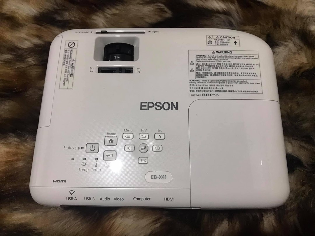 Epson EB-X41 Projector with large white screen, Computers & Tech ...