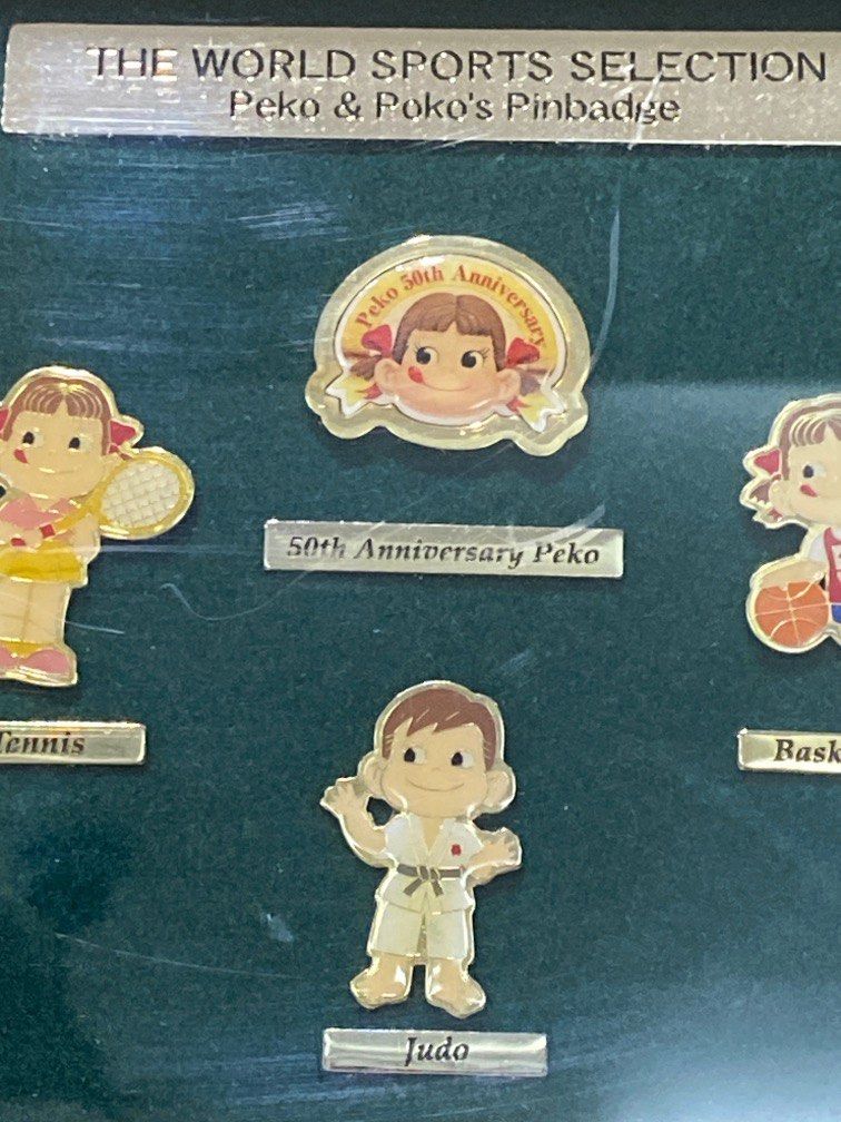 Fujiya Peko 50th Anniversary Peko and Poko Pin set, Hobbies & Toys, Collectibles & Memorabilia ...