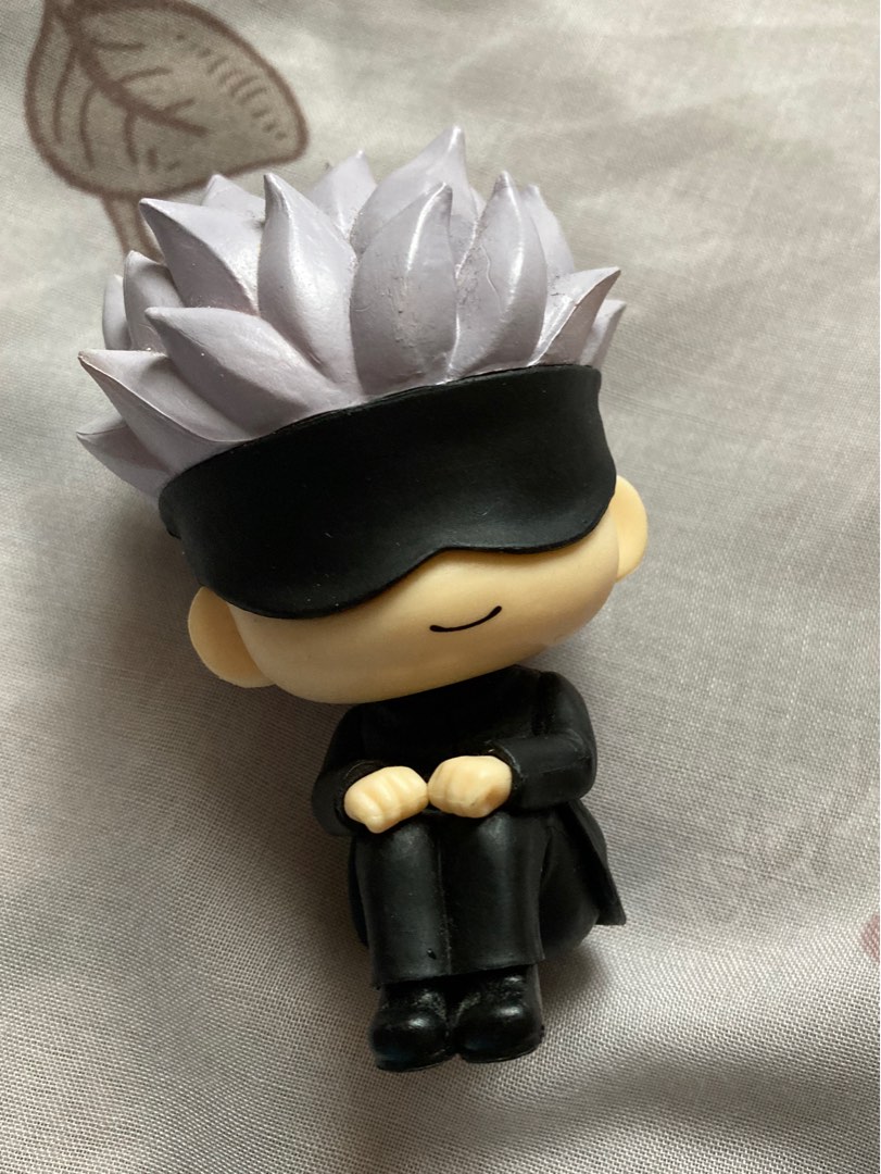 GOJO SATORU FIGURES SIT POSE, Hobbies & Toys, Toys & Games on Carousell