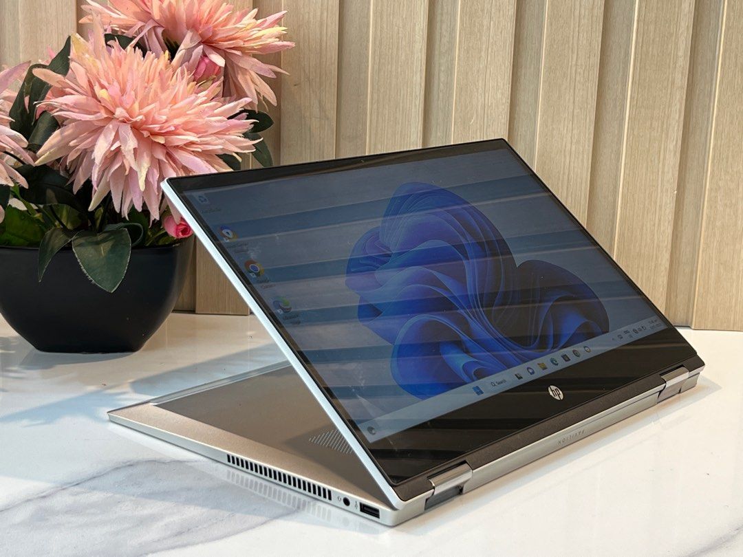 HP Pavilion 14-dw1013TU Touch-screen 2 in 1 x360 Convertible Laptop i5 ...