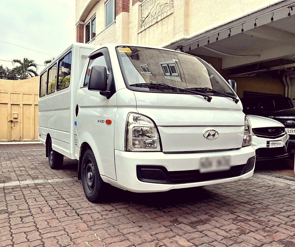 Hyundai H100 DUAL FB Manual on Carousell