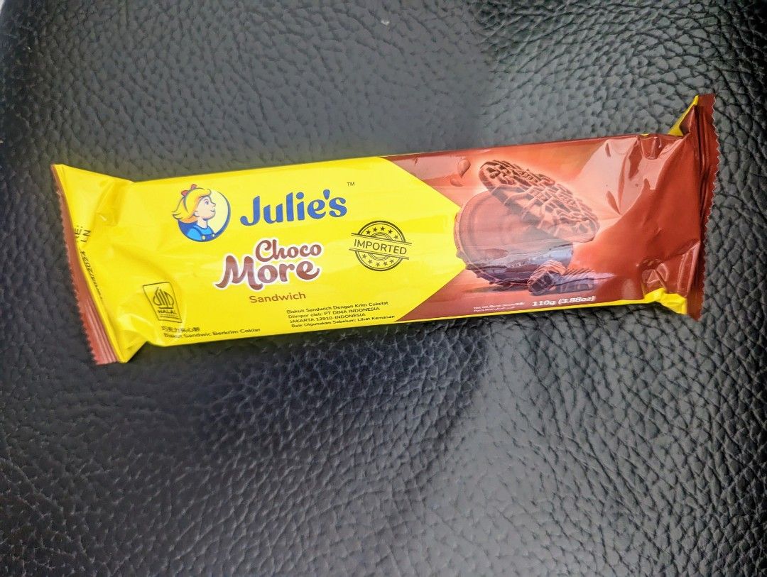 Julie's Choco More Sandwich 110g, Food & Drinks, Packaged & Instant ...