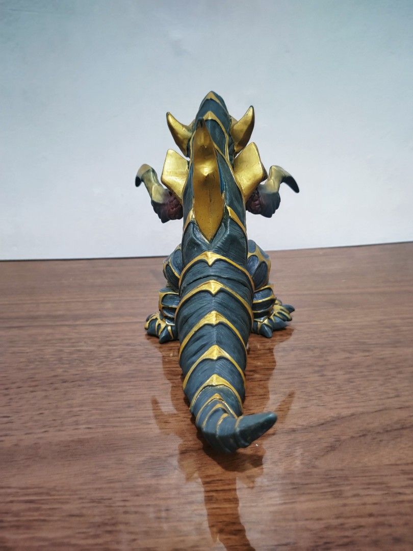 Kaiju 1999 Bandai - Super Cov Ultraman Vinyl Figure Vintage on Carousell