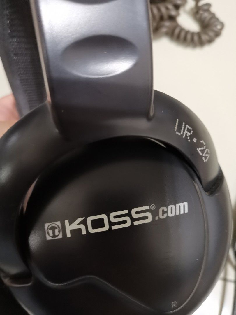 Koss ur-20 headphones earphone, Audio, Headphones & Headsets on Carousell