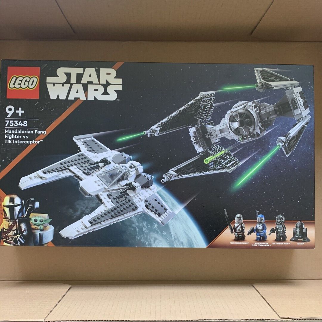 LEGO 75348 - STAR WARS - Mandalorian Fang Fighter vs TIE Interceptor ...