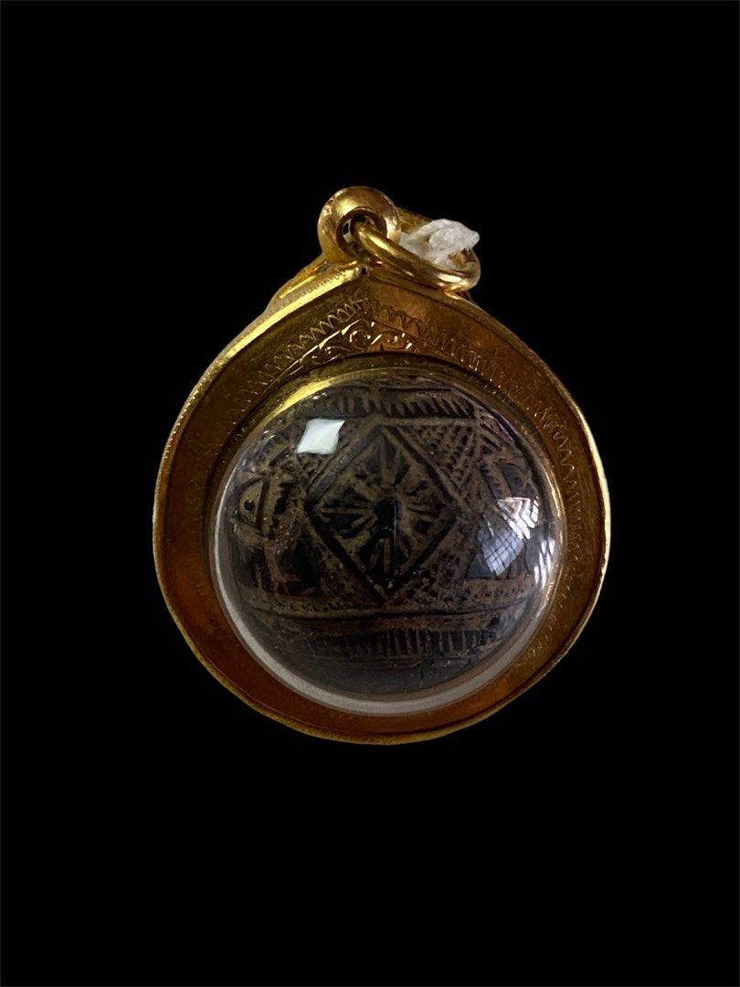 Loop om Lp Pim Thai Amulet, Hobbies & Toys, Memorabilia & Collectibles ...