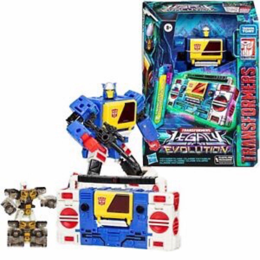 MISB Transformers Deluxe Kingdom Arcee, Rise of the Beasts Studio ...