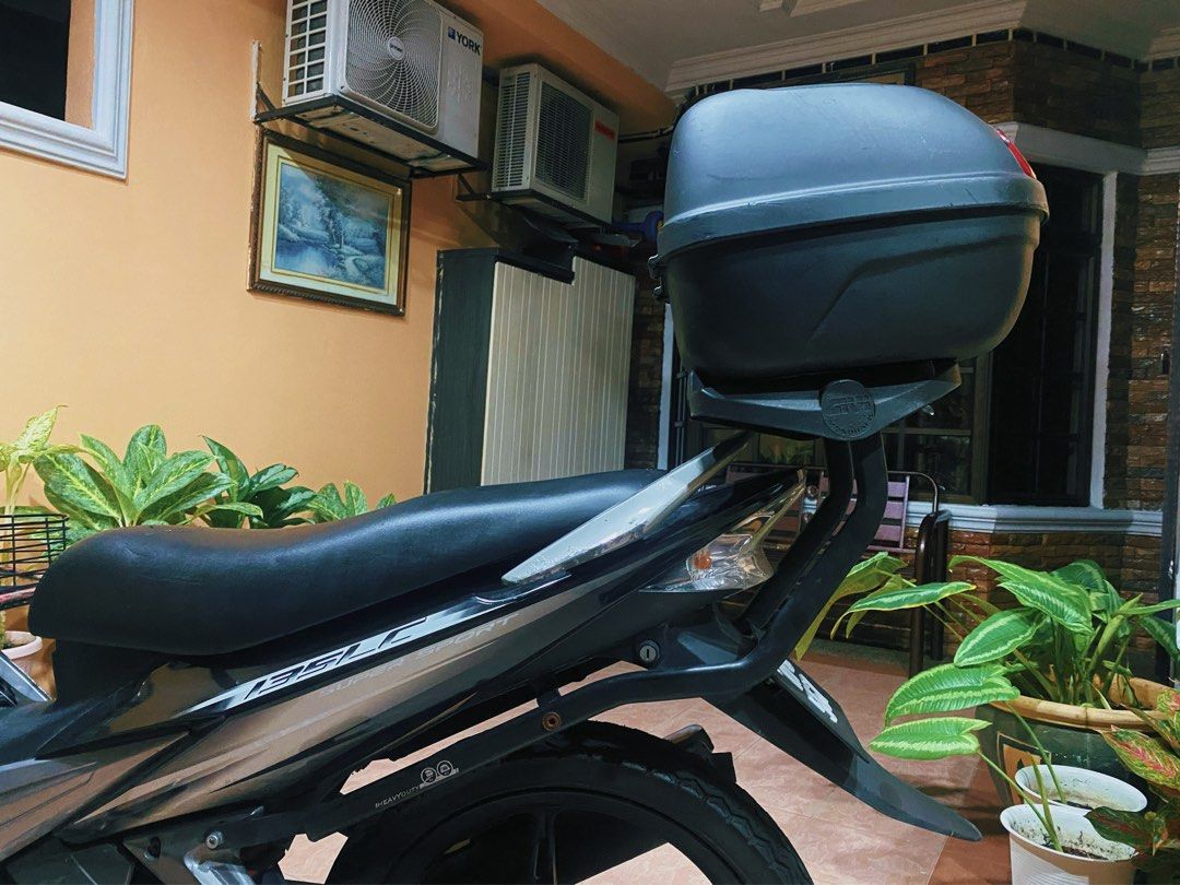 MONORACK J + BOX LCV1, Auto Accessories on Carousell