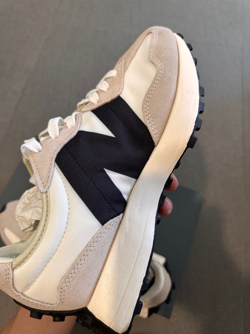 New Balance MS327FE, Men's Fashion, Footwear, Sneakers on Carousell