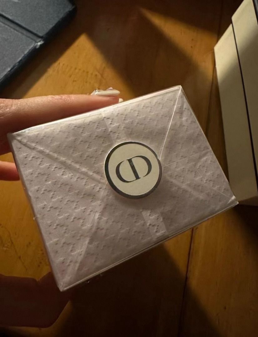 New DIOR miss dior eau de Toilette perfume seal 100ml, Beauty ...