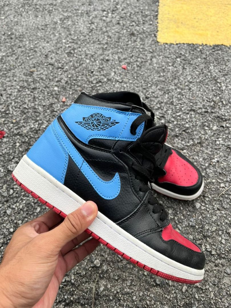 Nike Air Jordan 1 High, Men's Fashion, Footwear, Sneakers on Carousell