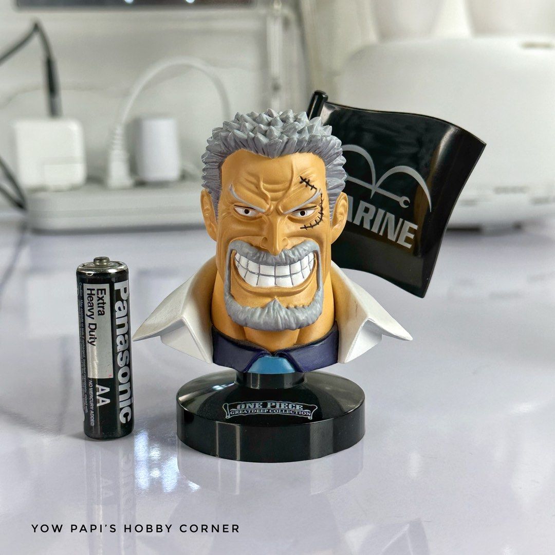 ONE PIECE GDC GARP AKAINU AOKIJI X-DRAKE - BANPRESTO, Hobbies & Toys ...