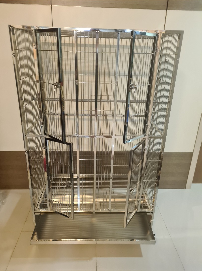parrot mini aviary cage, Everything Else on Carousell