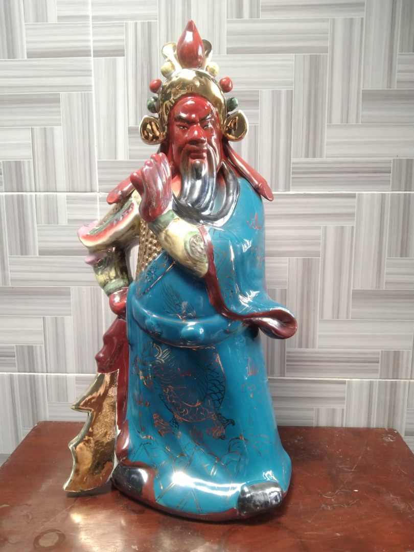 Patung Keramik Kwang Kong Berdiri Kuno Jadul Antik, Antik, Pajangan di ...