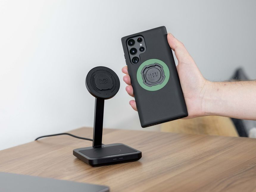 Quad Lock MAG Dual Desktop Wireless Charger, Mobile Phones & Gadgets ...