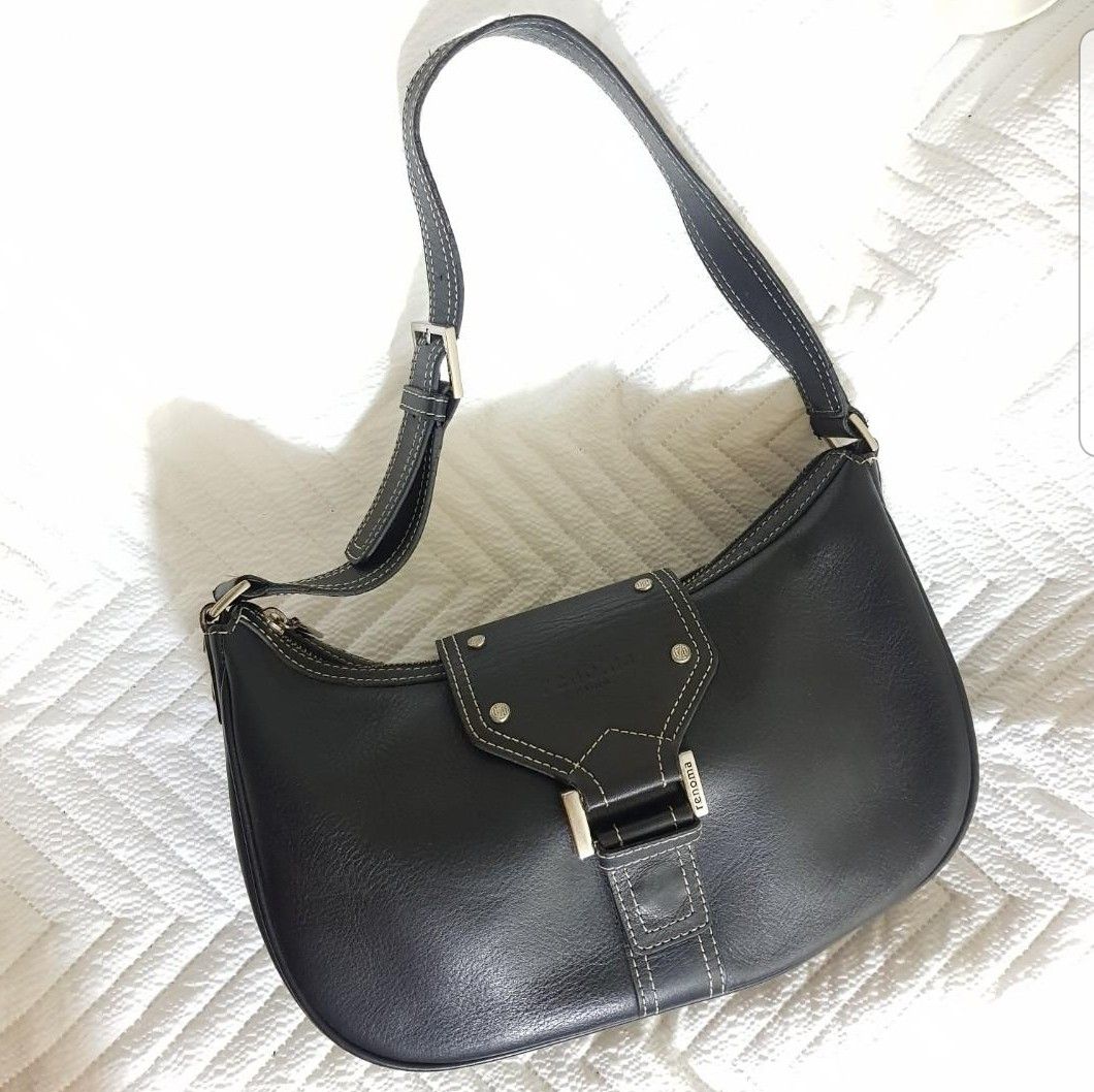 Renoma Paris on Carousell