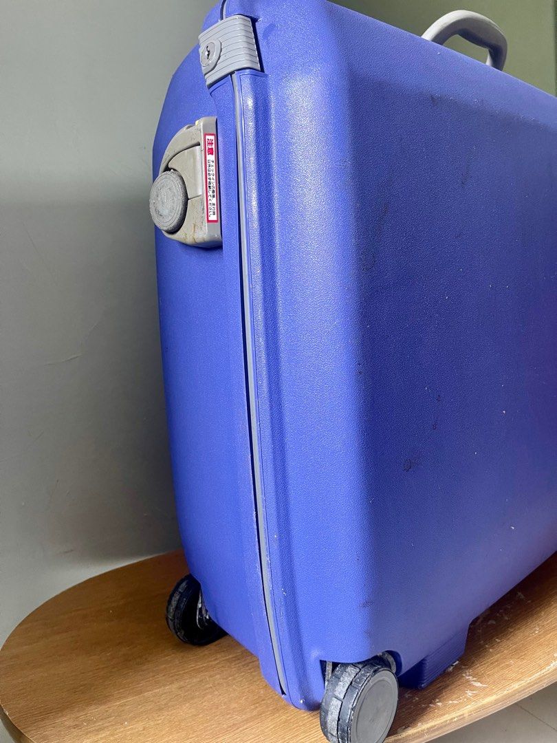 Samsonite Oyster Luggage, Hobbies & Toys, Travel, Luggage on Carousell