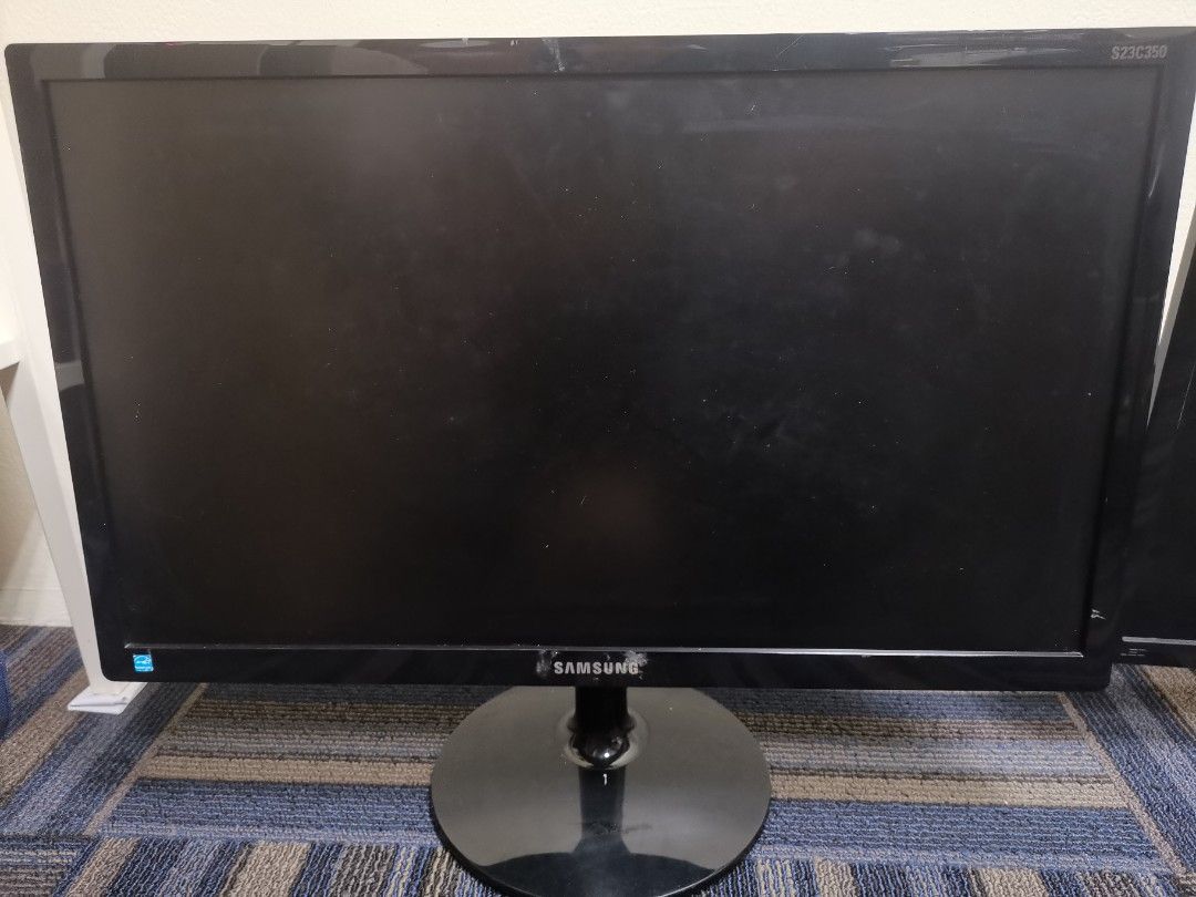 Samsung Monitor, Computers & Tech, Desktops on Carousell