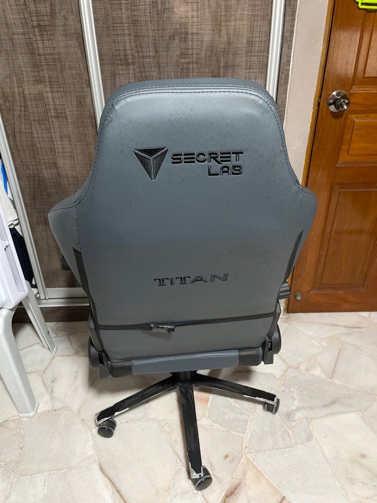 Secret Lab Titan, Furniture & Home Living, Furniture, Chairs on Carousell