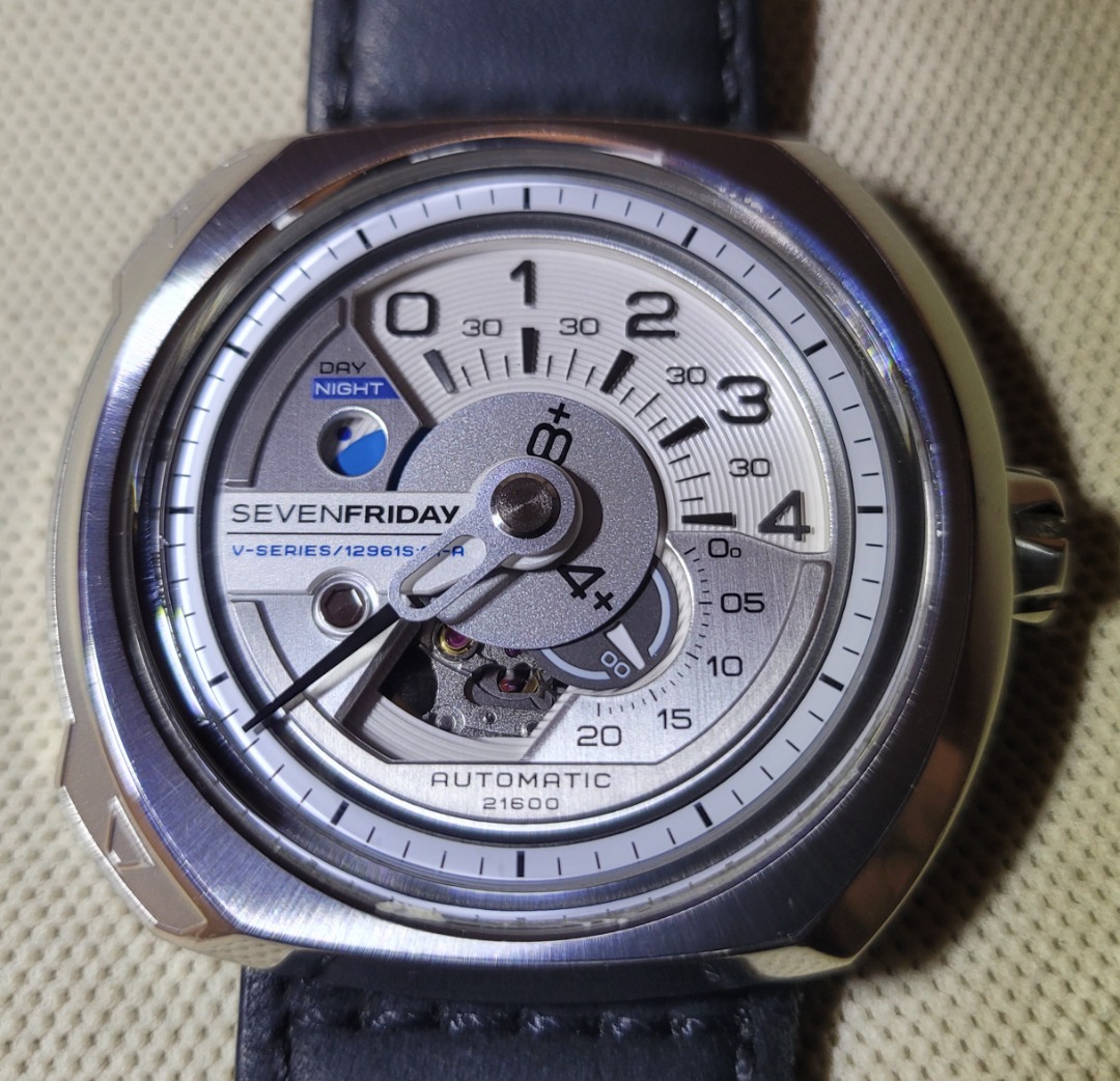 SEVENFRIDAY V1/01 Automatic Watch, Stainless Steel, Preowned on Carousell