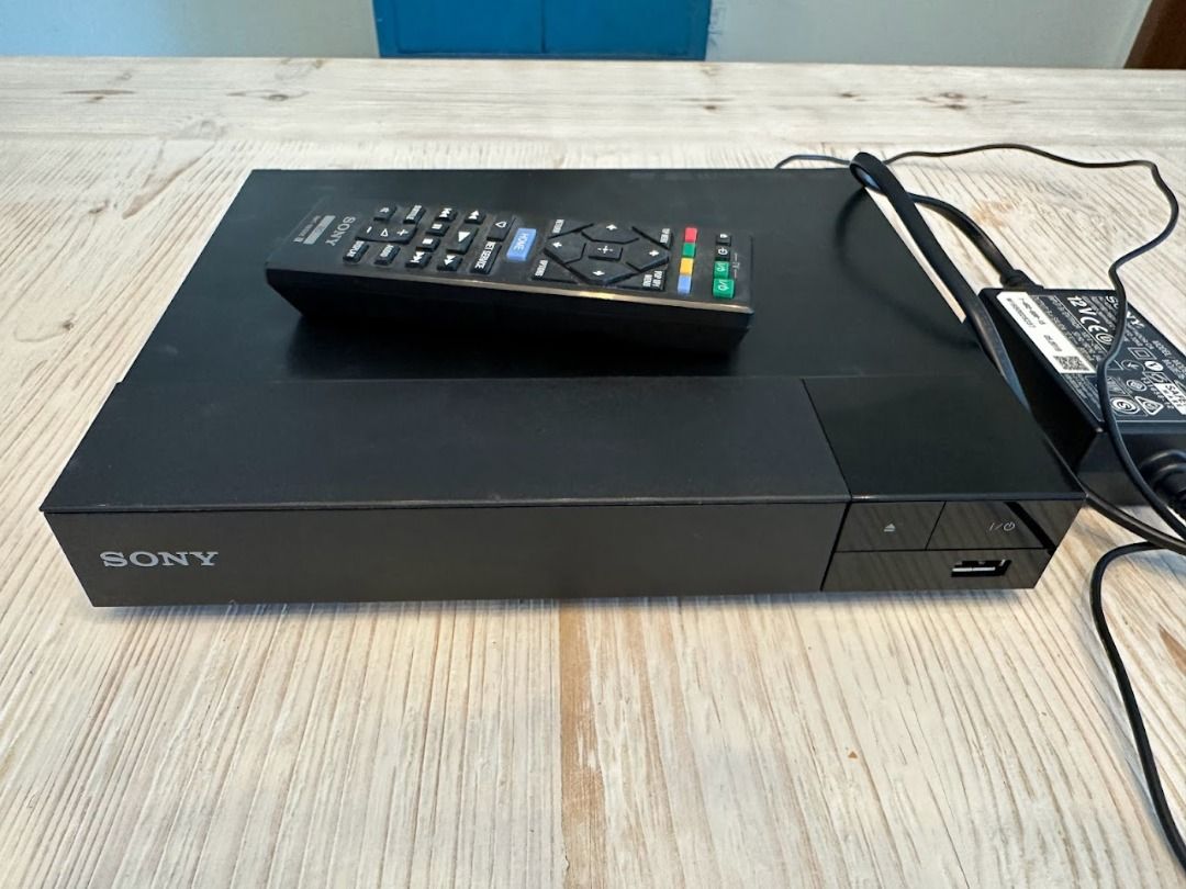Sony Blu-ray and DVD player, TV & Home Appliances, TV & Entertainment, Blu-Ray & Media Players ...