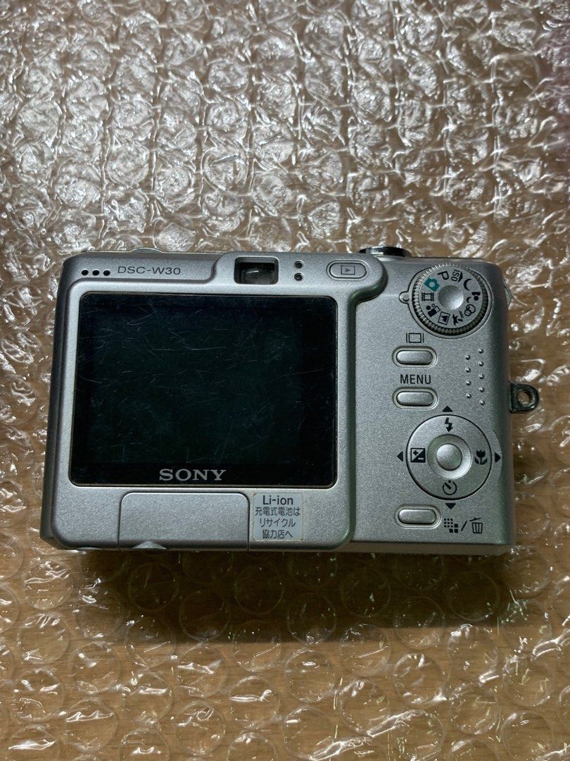 Sony Cybershot w30, Photography, Cameras on Carousell