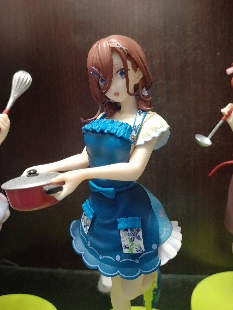 The Quintessential Quintuplets ~Dream Moments~ Miku Nakano Flower Apron ...