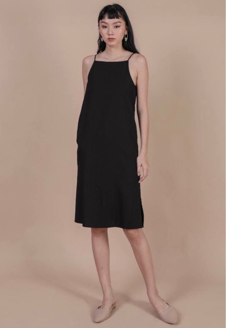 The Tinsel Rack Stanley Midi Dress, Women's Fashion, Dresses & Sets ...