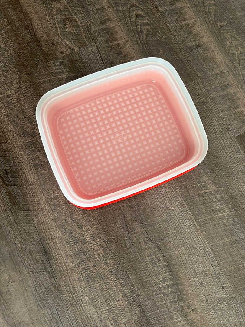 Tupperware Season Serve, Furniture & Home Living, Kitchenware ...