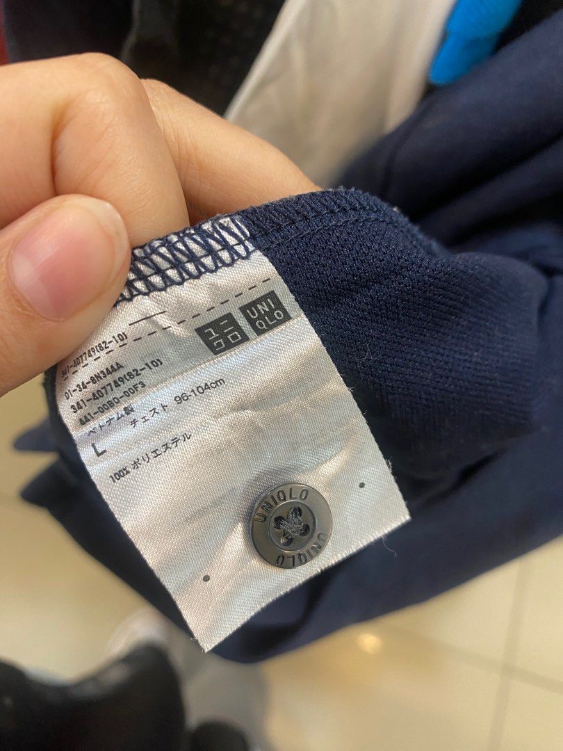 UNIQLO ORI POLO SHIRT KAOS KERAH, Fesyen Pria, Pakaian , Atasan di ...
