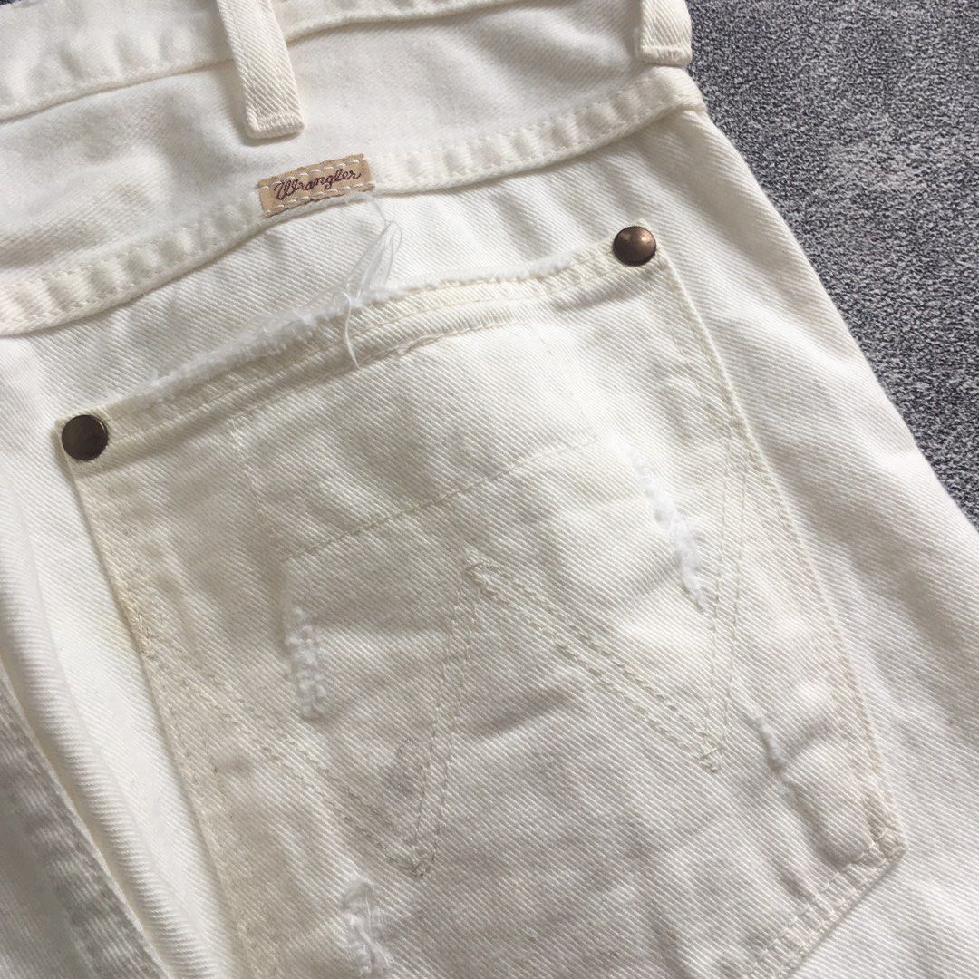 Vintage wrangler jeans ripped made usa, Fesyen Pria, Pakaian , Bawahan ...