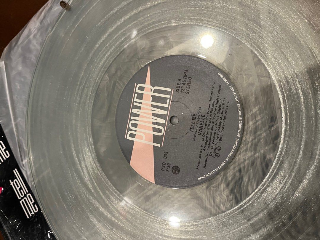 Vinyls record VANELLE, Hobbies & Toys, Music & Media, Vinyls on Carousell
